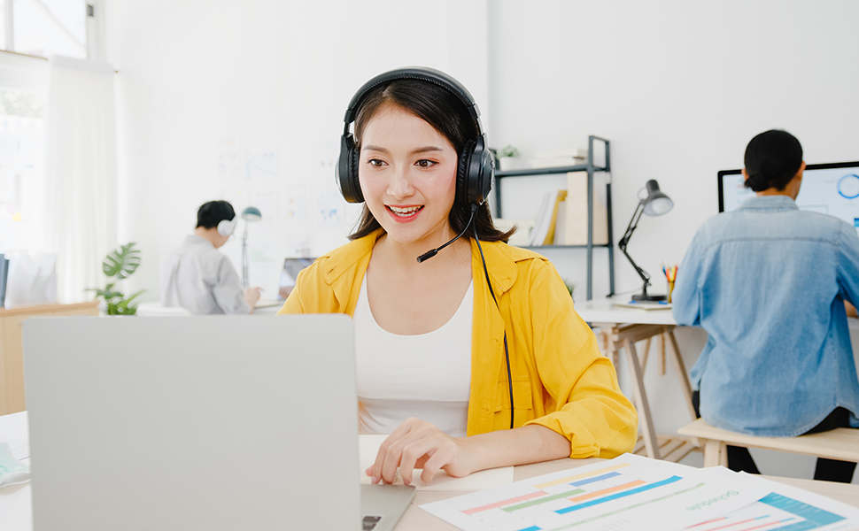 Satisfied Conveying Contented he Gentleman Expressing Contentment – FASSTEC